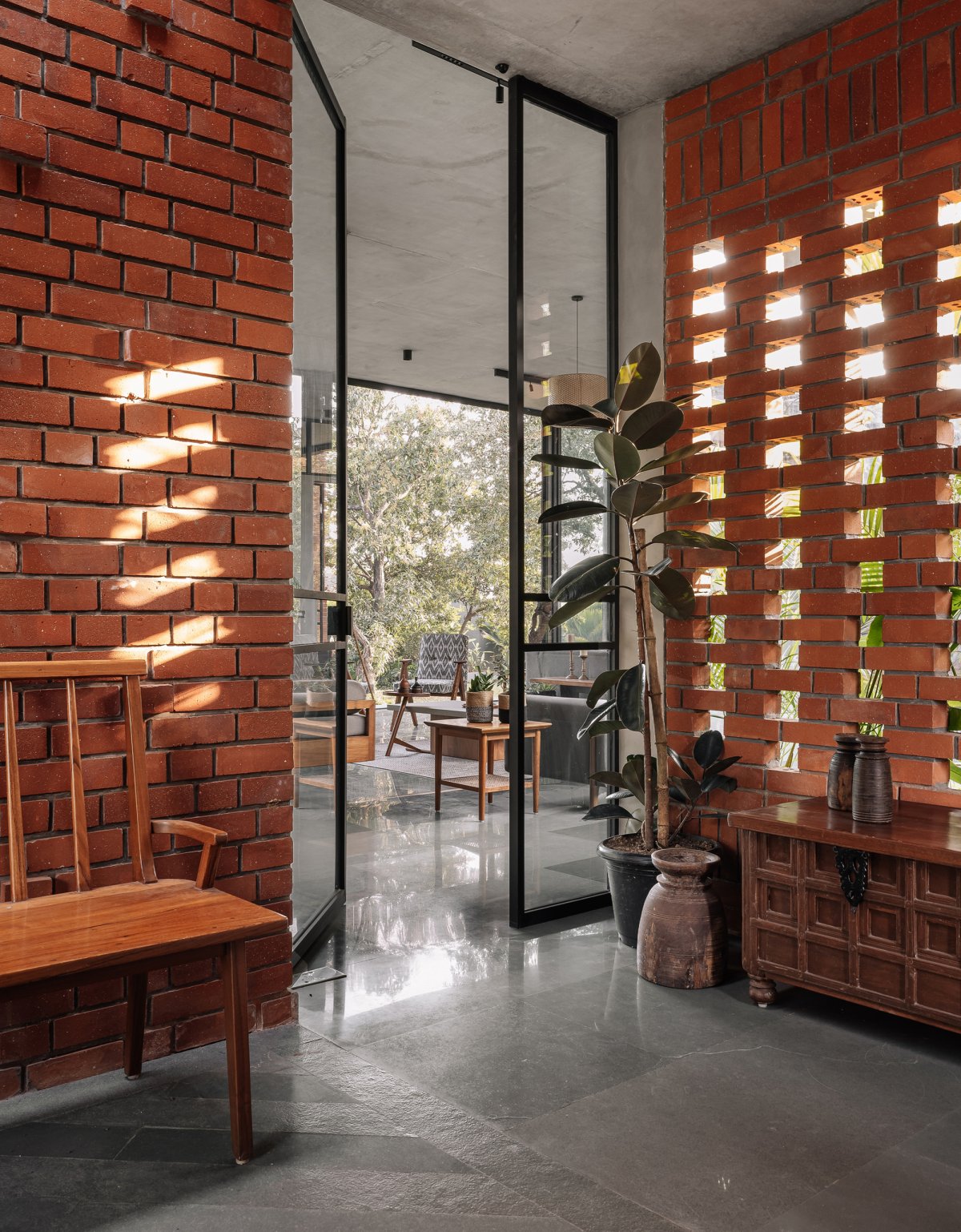 YinjiSpace - The BAD Studio x The Weave House